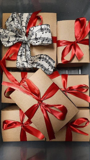 Custom: John W's Xmas 2024 ~ 10 Gifts + 3 cdls – EXIT 0 SKIN CARE